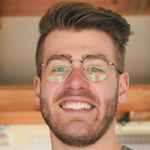 What do you think Mike Montgomery (Modern Builds)'s personality is?