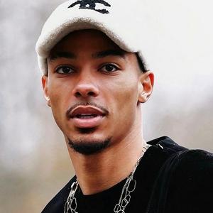 Hugo Ekitiké Personality Type | Football Player MBTI