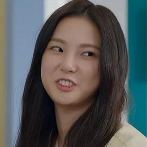 🔥 Han Hyun-ah MBTI | So Not Worth It (2021) Personality Types