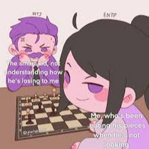 🔥 ENTP vs INTJ Chess beginner (both), who would win the game?