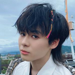 MC AV（小精灵） MBTI 揭示（還有歌曲！）