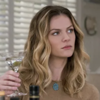 🔥 Mallory Hanson MBTI | Grace and Frankie Personality Types