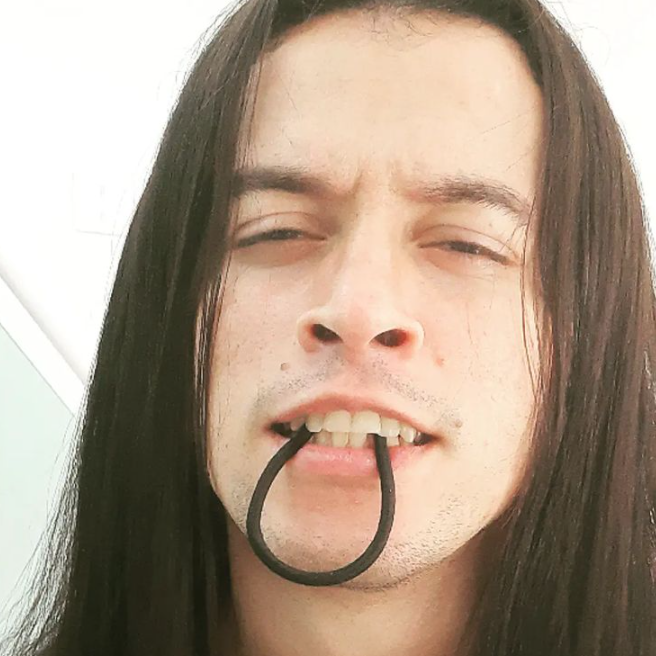 What do you think Lobo Gel4do (Voice Makers)'s personality is?