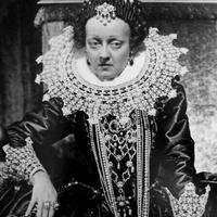 🔥 Queen Elizabeth MBTI | The Private Lives of Elizabeth and Essex (1939 ...