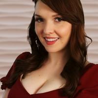 What do you think Sofía Embid (Love, Sofia ASMR)'s personality is?