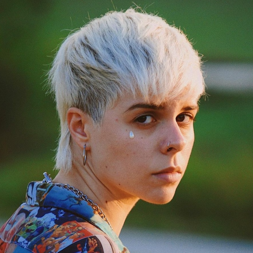 Giulia Benvenuto (granger) Personality Type (MBTI, Enneagram, Song Persona)