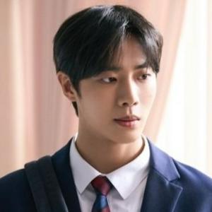 🔥 ペ・ギョンウのMBTIタイプは？