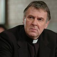 🔥 Father Richard Moore MBTI | The Exorcism of Emily Rose (2005 ...