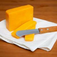 🔥 If Cheddar cheese has a personality type...